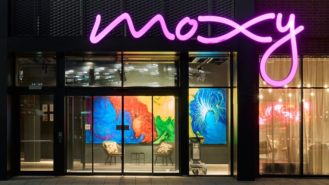 Limited-Time Offer: Get 3,000 Bonus Points at Moxy Hotels